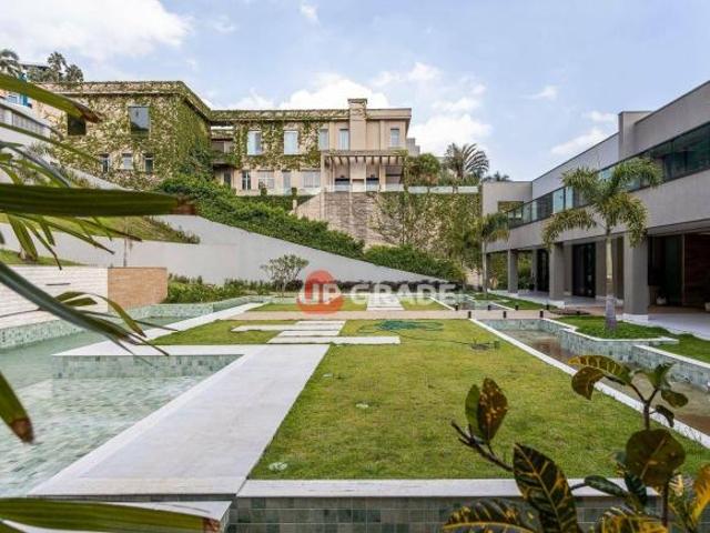 MANSÃO MAGNÍFICA RESIDENCIAL TAMBORÉ 1