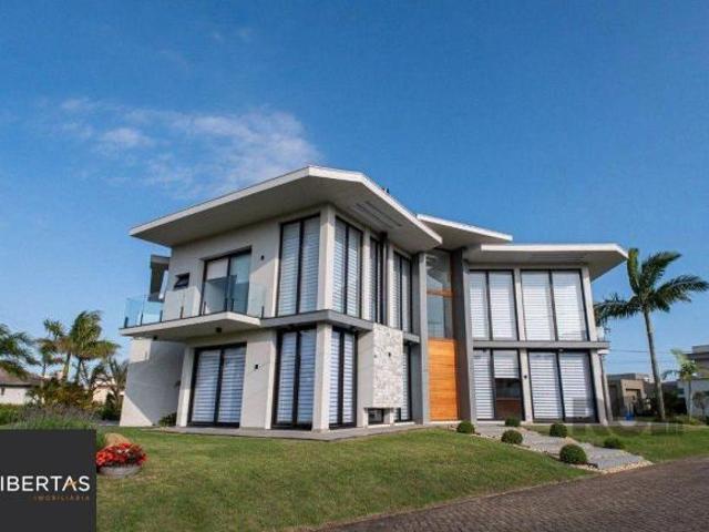 Mansão no Ocean Side para Comprar com 562,80m²