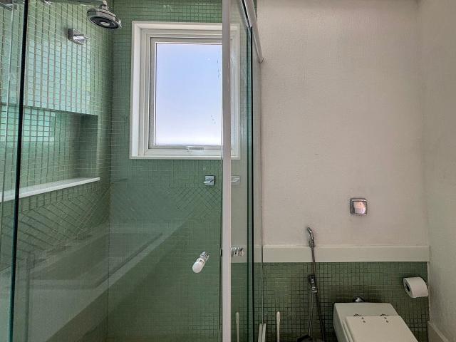 Mansão Pé na Areia com Dez Suítes em Geribá