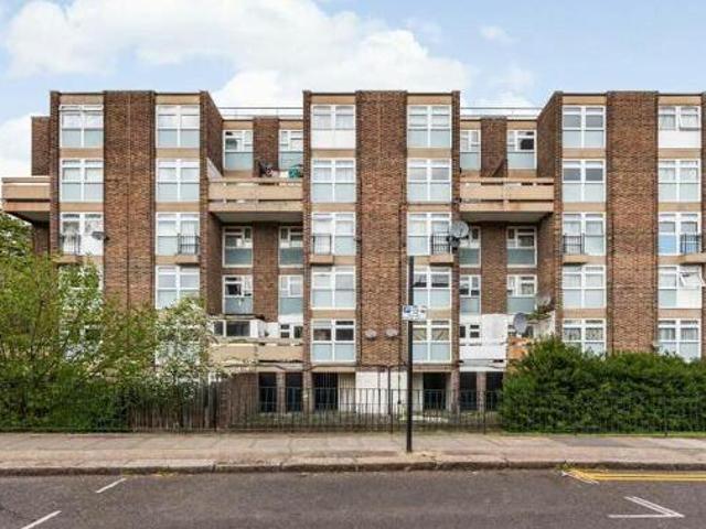 Mansford Street, London, 2 Bedroom Maisonette