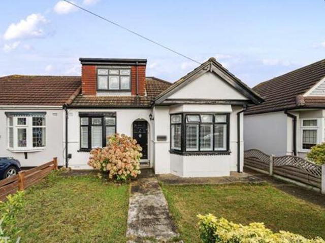 Mansfield Gardens, Hornchurch, 3 Bedroom Semi detached