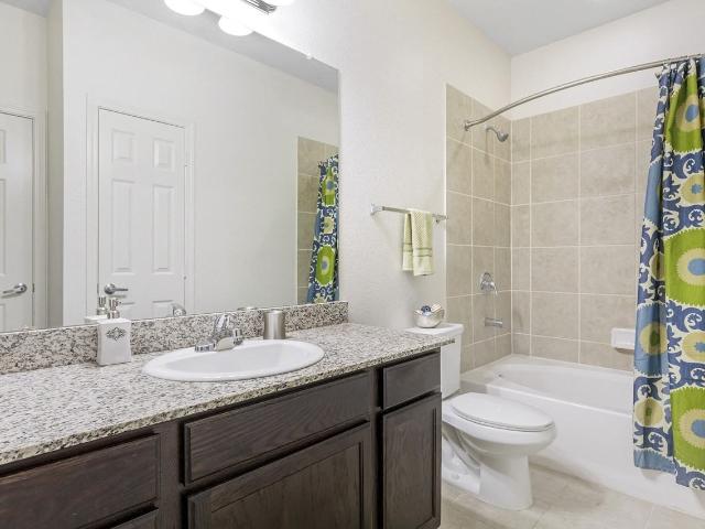 Mansfield on the Green Apartments 1 Bedroom Apartment for Rent at 250 N State Highway 360, Mansfield, TX 76063