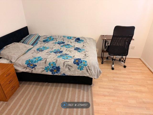 Mansfield, Mansfield NG18, Room to rent, £530 pcm | PrimeLocation