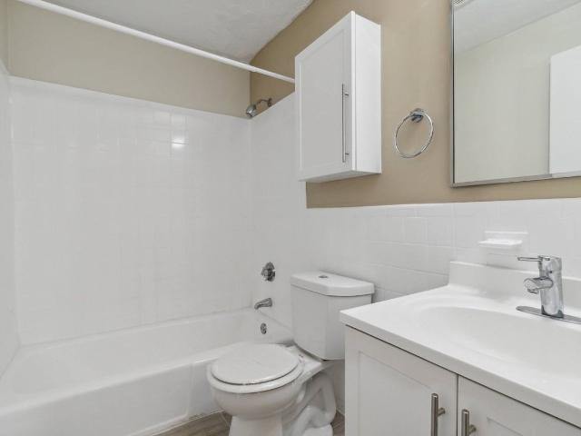 Mansfield Meadows 2 Bedroom Apartment for Rent at 9 Bonney Ln, Mansfield, MA 02048