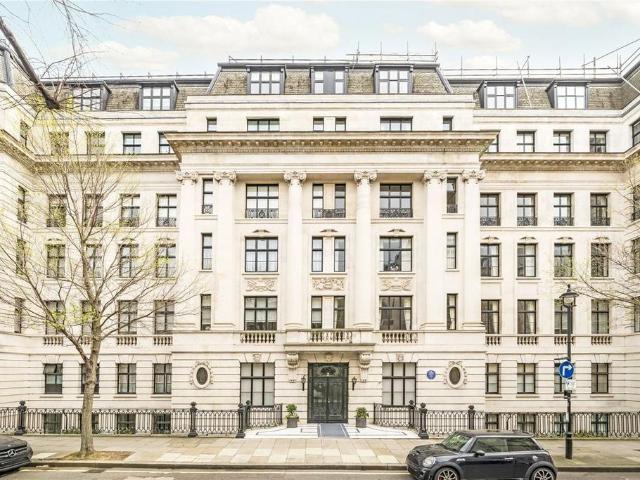 Mansfield Street, London W1G 2 bed flat to rent £4,767 pcm £1,100 pw