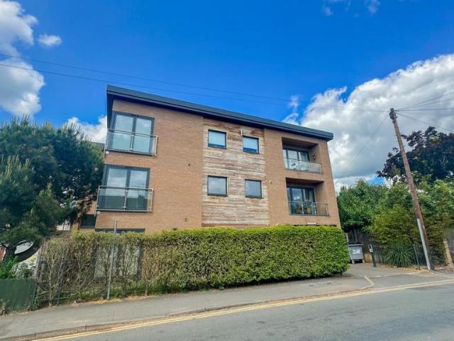 Mansfield Place, Cuffley 1 bed apartment to rent £1,450 pcm £335 pw