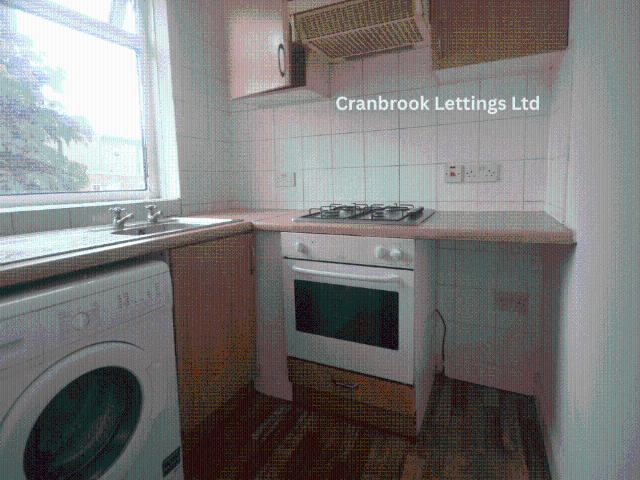 Mansfield Road, Ilford IG1, 1 bed flat to rent, £1,350 pcm | PrimeLocation