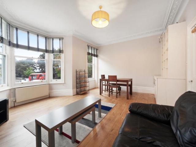 Mansfield Road, London, NW3 1 bed apartment to rent £2,200 pcm £508 pw