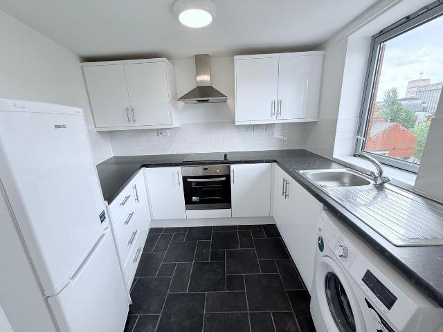 Mansfield Road, Nottingham NG1, 1 bed flat to rent, £805 pcm | PrimeLocation
