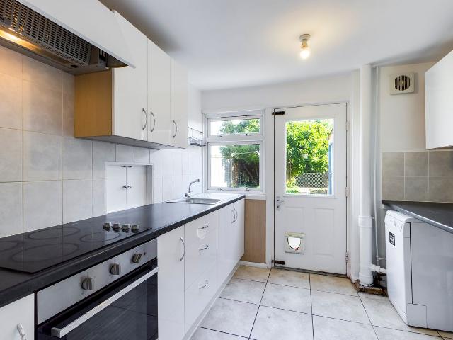 Mansfield Road, South Ham, Basingstoke RG22, 3 bed semi detached house to rent, £1,450 pcm | PrimeLocation