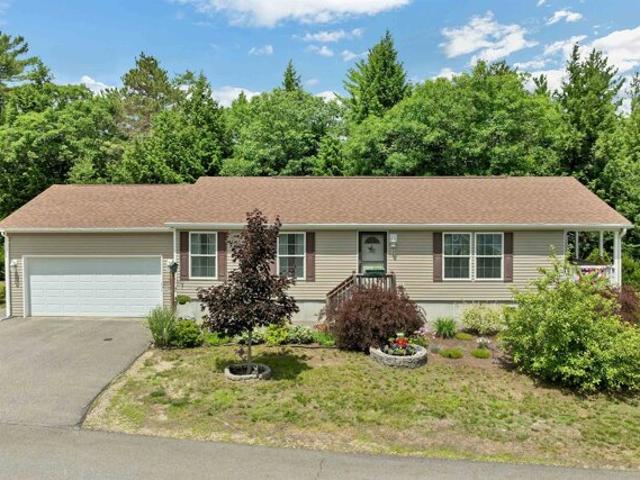 Mansfield Woods Way, New Hampton, Property For Sale