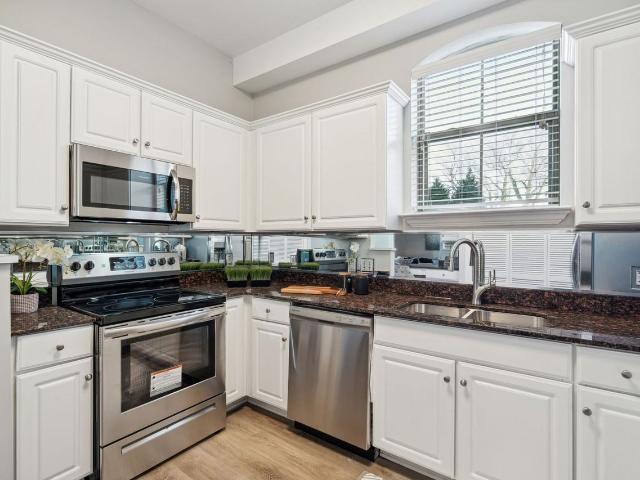 Mansion at Bala 1 Bedroom Apartment for Rent at 4700 City Ave, Philadelphia, PA 19131 Wynnefield