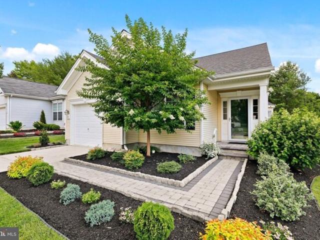 Mansion Dr, Swedesboro, Home For Sale