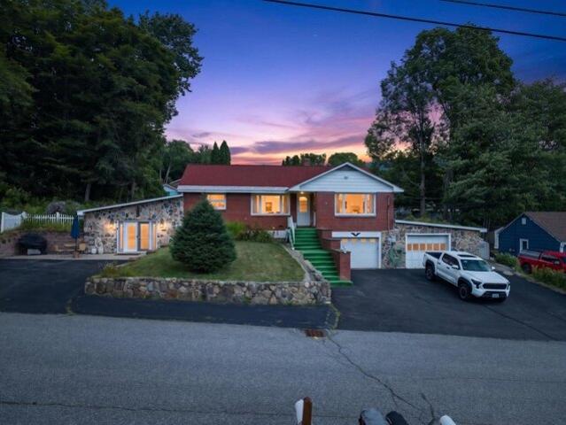 Mansion Hill Dr, Lincoln, Home For Sale