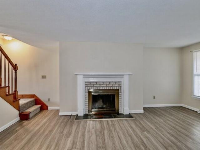 Mansion Woods Dr Unit G, Agawam, Condo For Sale