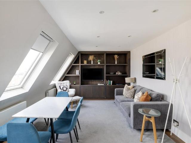 Manson Place, London, SW7 2 bed apartment to rent £7,583 pcm £1,750 pw