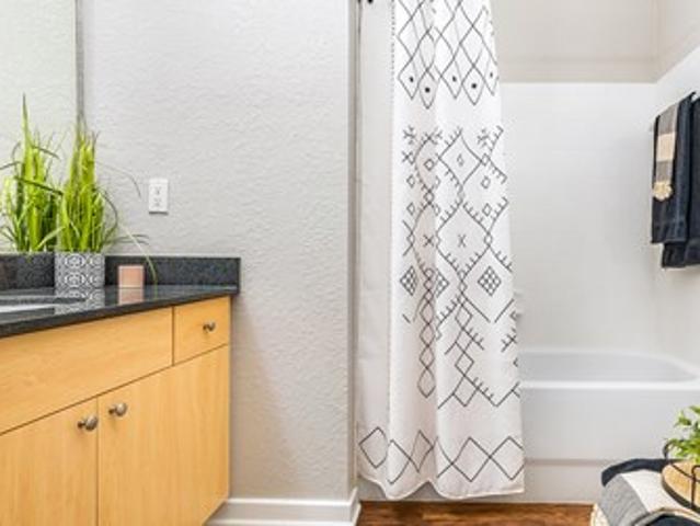 MAA Baldwin Park Townhome 2x2 1188 SF