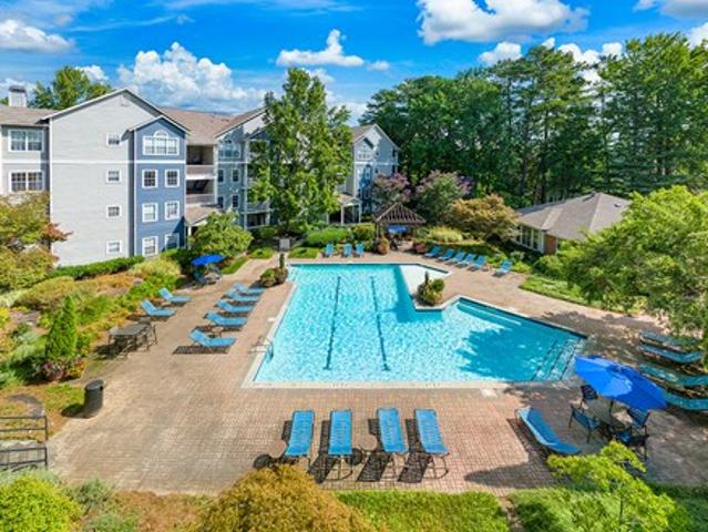 MAA Dunwoody Carriage Home 2x2 1263 1284 SF