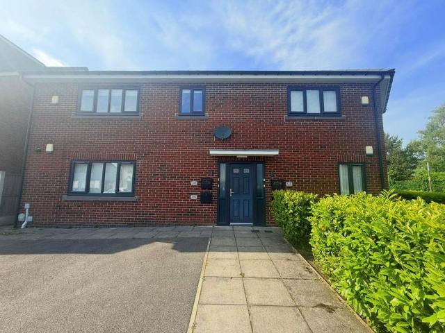 Mab Lane, West Derby L12, 2 bed flat to rent, £750 pcm | PrimeLocation