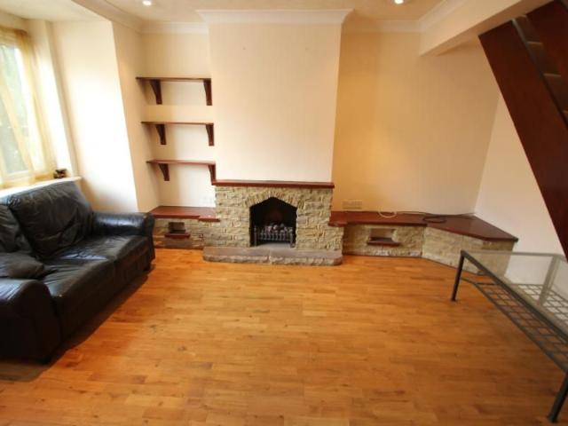 Mabel Street, Woking, Surrey, GU21