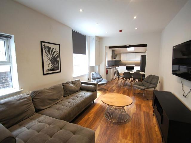 Mabfield Road, Fallowfield M14, 8 bed terraced house to rent, £543 pcm | PrimeLocation