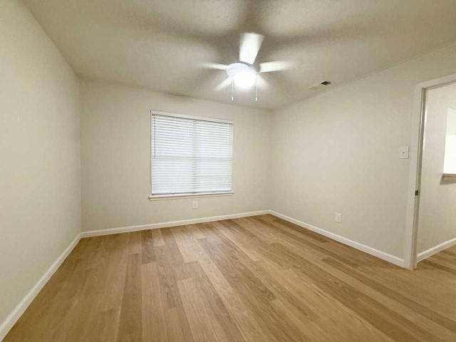 MAC36BS 2 Bedroom Apartment for Rent at 3643 3631, 3633, 3635, 3639, 3641, & 3643 N. Macgregor Way, Houston, TX 77004 Greater Third Ward
