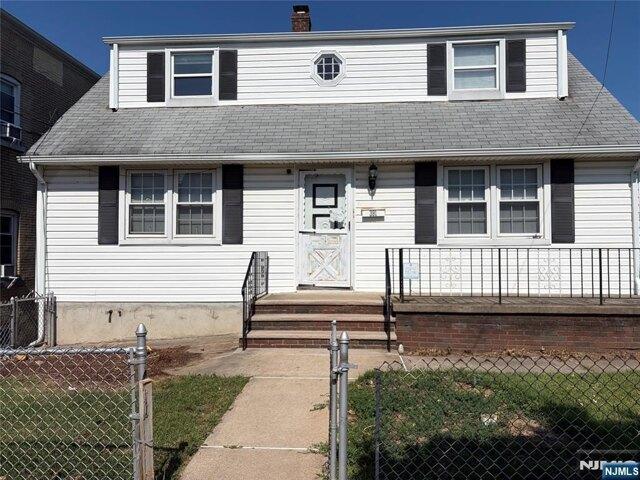 Macarthur Ave, Garfield, Home For Sale