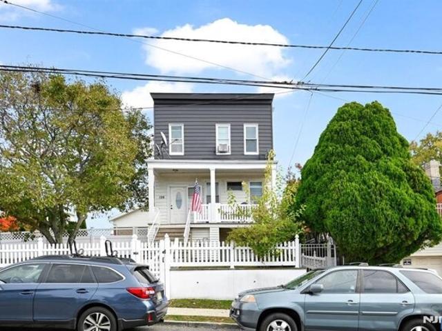 Macarthur Ave, Garfield, Home For Sale