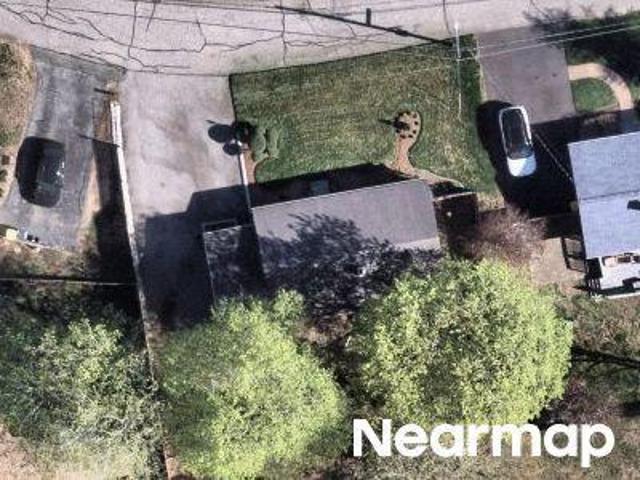 Macarthur Dr