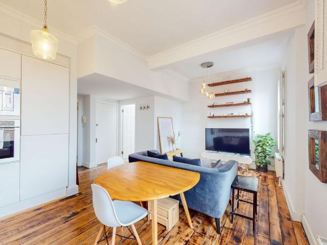 Macaulay Road, London SW4, 1 bed flat to rent, £2,050 pcm | PrimeLocation