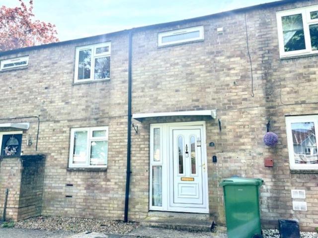 Macaulay Square, Calne SN11, 3 bed terraced house to rent, £1,200 pcm | PrimeLocation