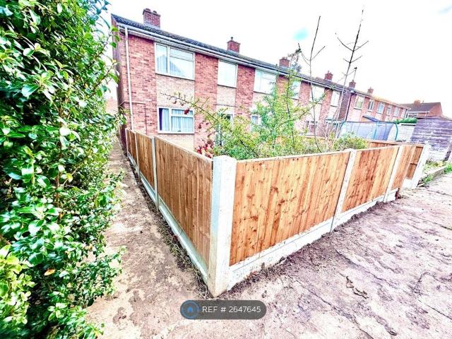 Macbeth Close, Huntingdon PE29, 3 bed semi detached house to rent, £1,600 pcm | PrimeLocation