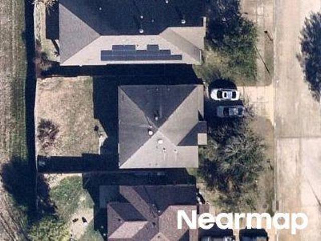 Macclesby Ln