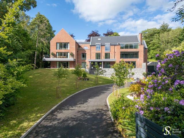 Macclesfield Road, Prestbury 3 bed apartment to rent £12,500 pcm £2,885 pw