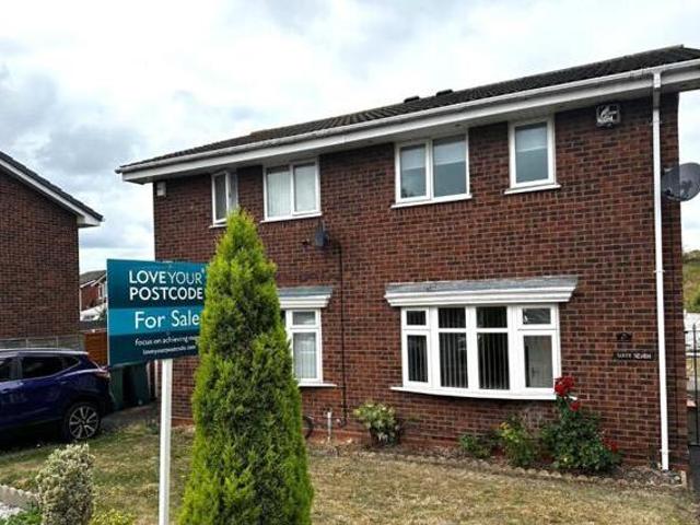 Macdonald Close, Tividale, 2 Bedroom Semi detached