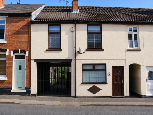 Mace Street, Cradley Heath, West Midlands B64, 4 bed shared accommodation to rent, £2,500 pcm | PrimeLocation