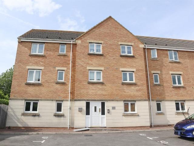 Macfarlane Chase, Weston Super Mare BS23, 1 bed flat to rent, £795 pcm | PrimeLocation
