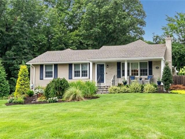 Macintosh Dr, Smithfield, Home For Sale