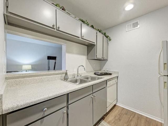 MacKenzie Pointe 1 Bedroom Apartment for Rent at 1044 Camino La Costa, Austin, TX 78752 St. Johns