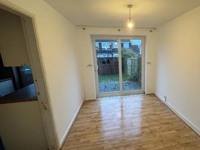 Mackets Lane, Knowsley, L25 9RX, United Kingdom | 1 bed duplex for rent #154605509 | Rentberry