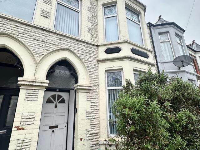 Mackintosh Place, Cardiff, 5 bed house of multiple occupation to rent £2,800 pcm £646 pw