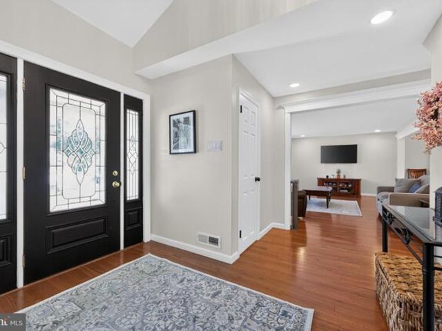 Mackin Dr, Cherry Hill, Home For Sale