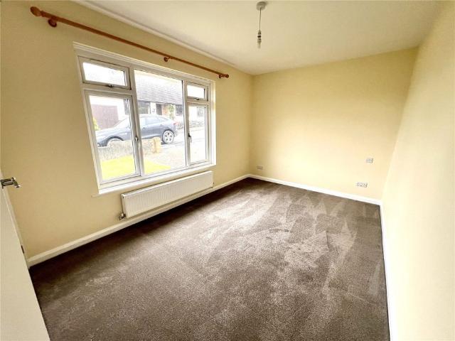 Maclins Close, South Molton, Devon, EX36