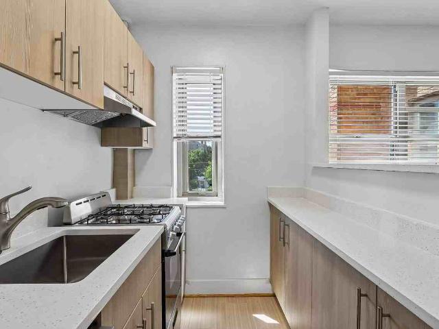 Macomb Gardens 2 Bedroom Apartment for Rent at 3725 Macomb St Nw, Washington, DC 20016 Cathedral Wesley Heights McLean Gardens
