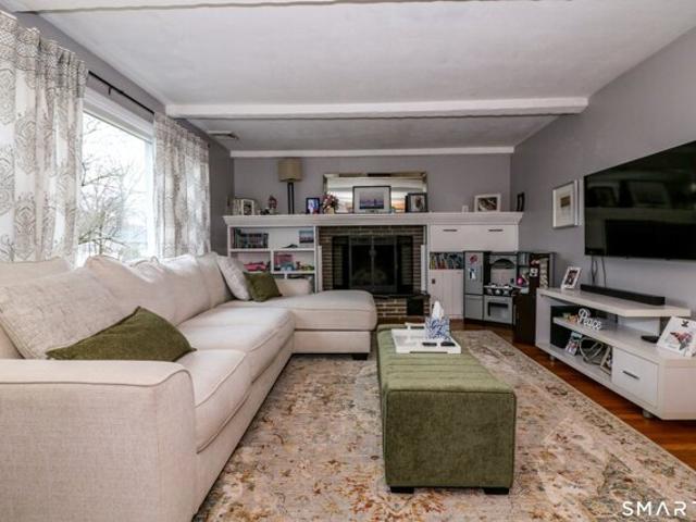 Macon Dr, Bridgeport, Home For Sale