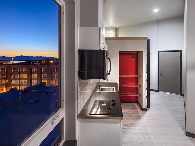 Mad Flats Studio Apartment for Rent at 1523 E Madison St, Seattle, WA 98122 Minor