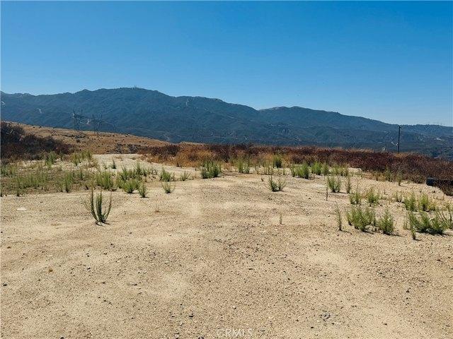 Mad, Newhall, CA 91321