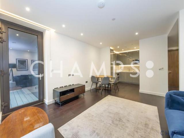 Madeira Tower, The Residence, Nine. 1 bed flat to rent £3,055 pcm £705 pw