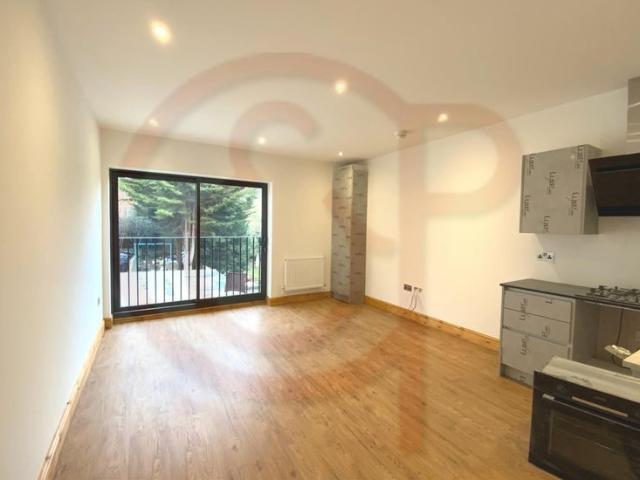 Madeley Road, Ealing W5