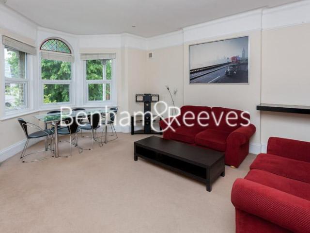 Madeley Road, Ealing W5 1 bed apartment to rent £1,800 pcm £415 pw